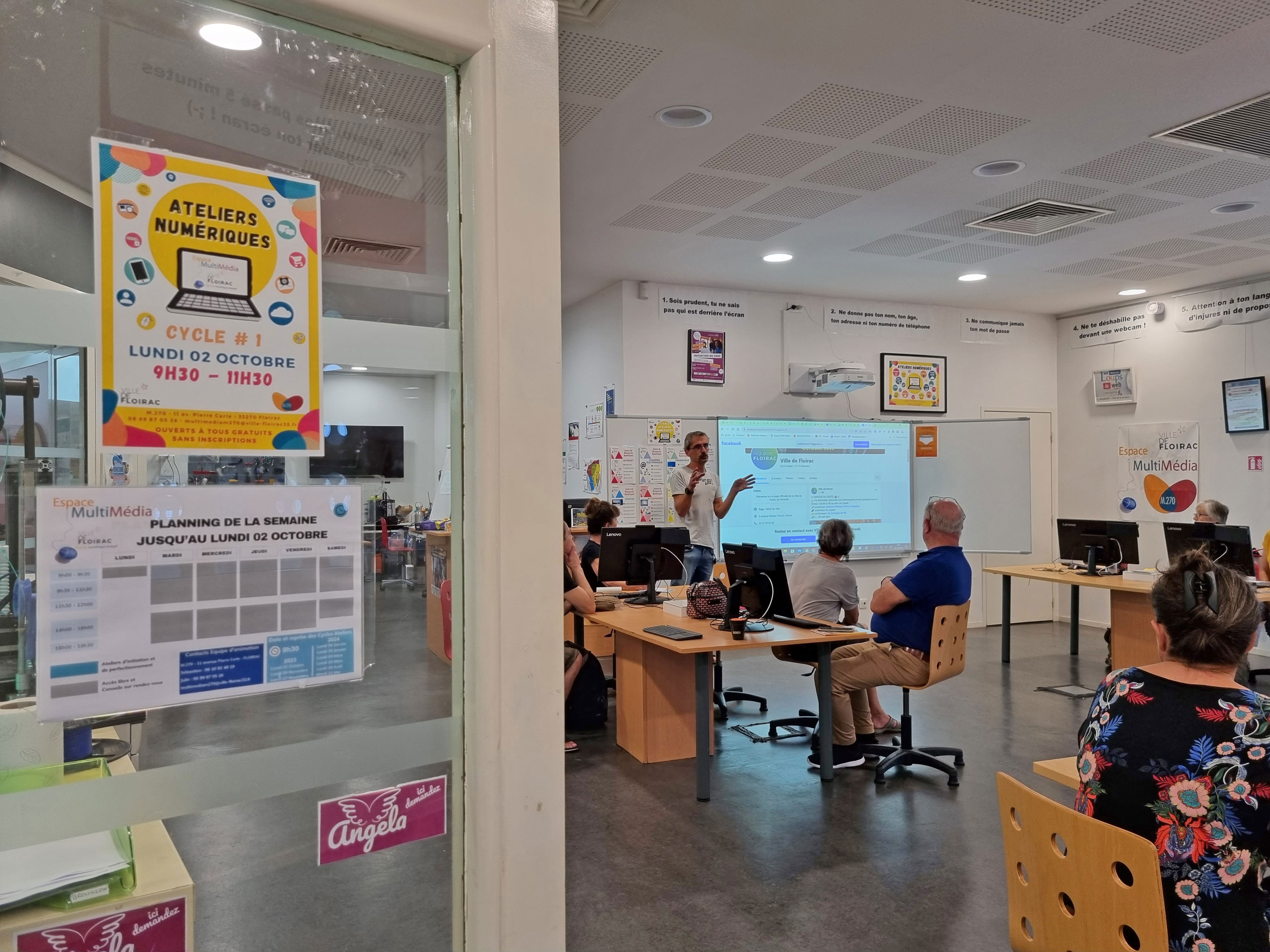 Mairie de Floirac - Espace multimédia - Mairie de Floirac